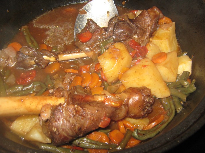 Skenkel en Beesstert (Oxtail) in jou stoompot/slowcooker | Kreatiewe ...